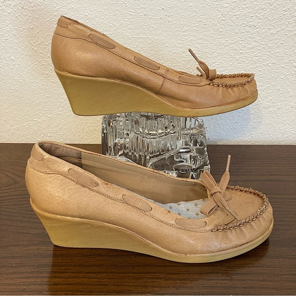 Sbicca | Shoes | Sbicca Of California Beige Wedge Leather Upper Slip On ...